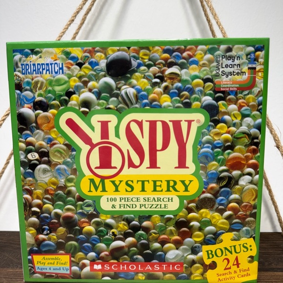 Scholastic | Toys | Scholastic I Spy Mystery Puzzle Green And Yellow ...